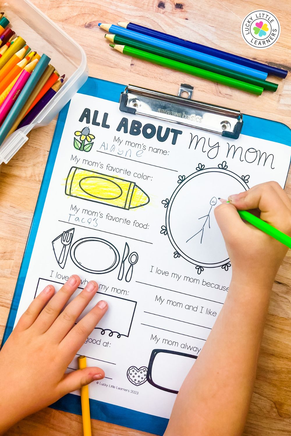 Easy Mother's Day Books to Make at School - Lucky Little Learners