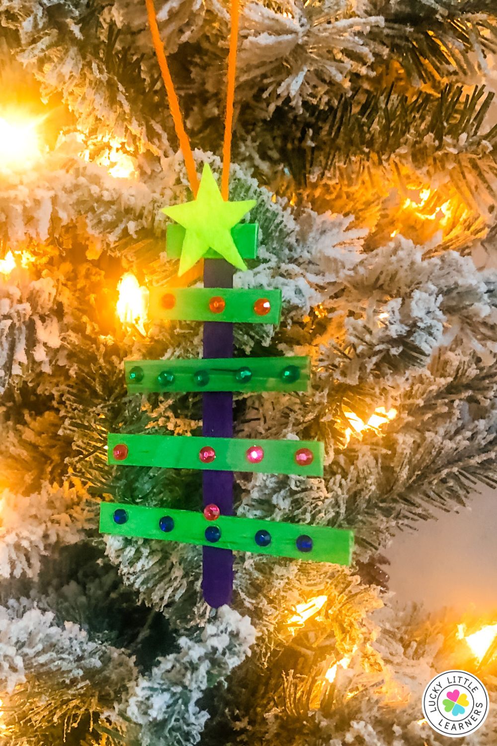 Easy Holiday Crafts for Kids Roundup - Lucky Little Learners