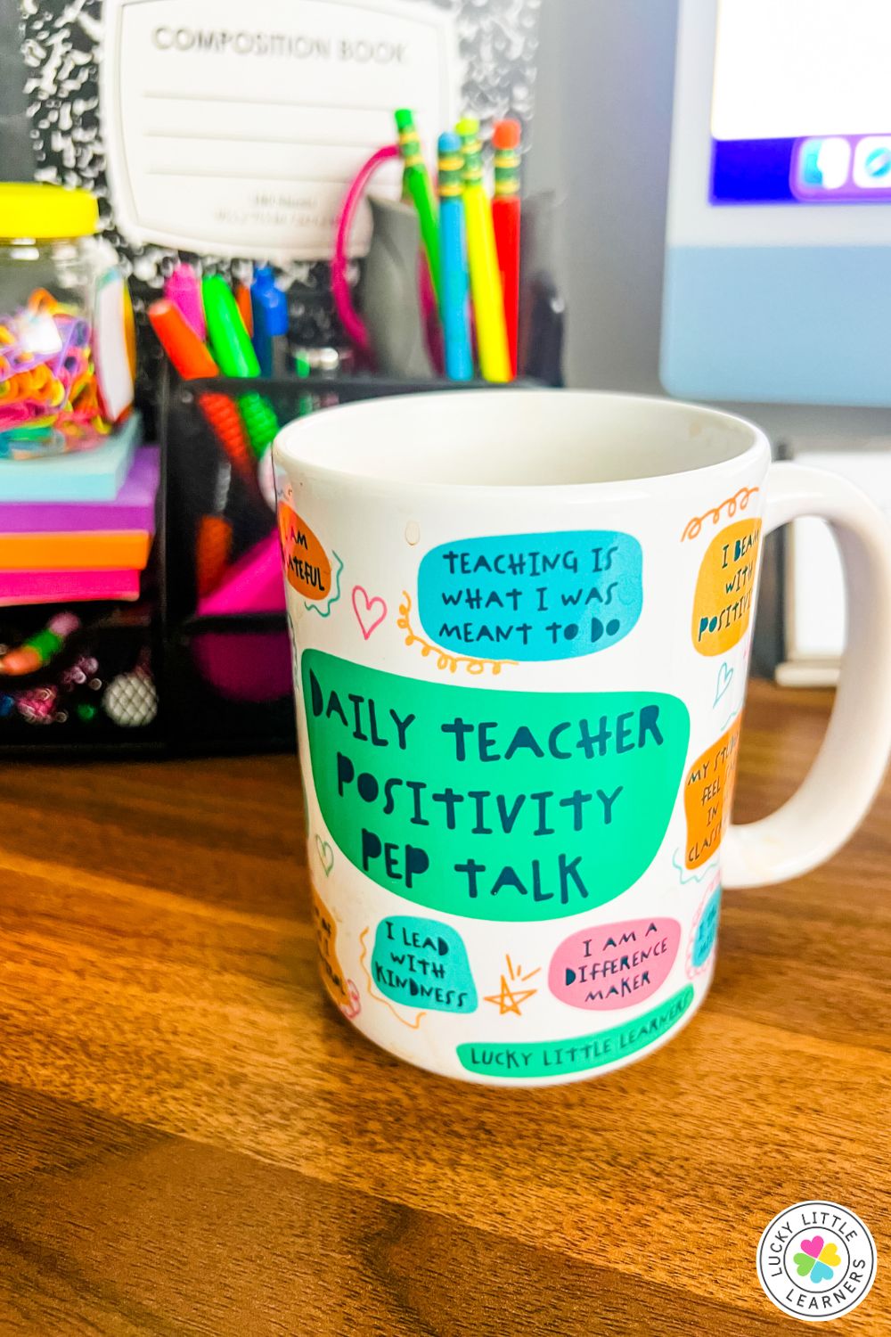 Teacher Gift Guide: 11 Gift Ideas Teachers Will Truly Love - Lucky ...