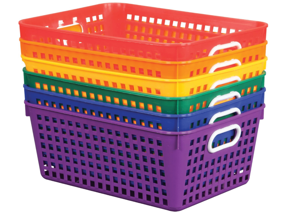 How to Set Up Math Centers - Lucky Little Learners