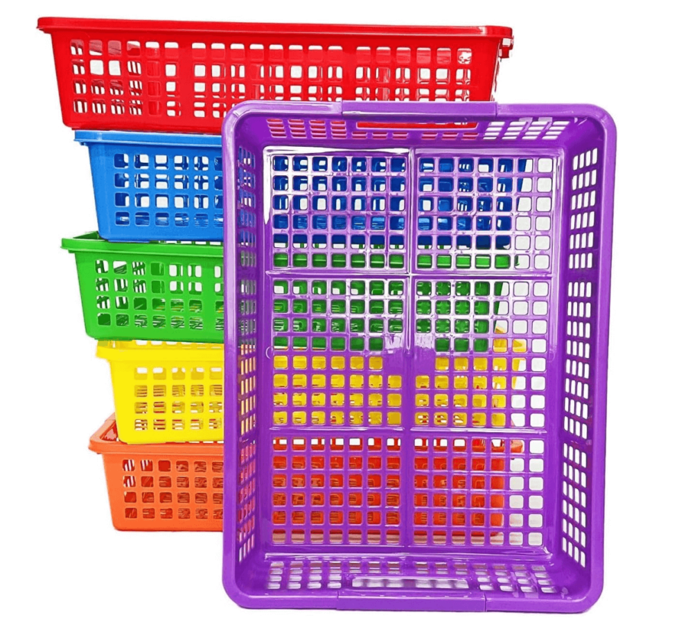 How to Set Up Math Centers - Lucky Little Learners